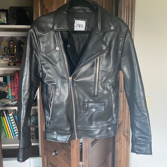 Zara | Jackets & Coats | Zara Black Small Leather Jacket | Poshmark